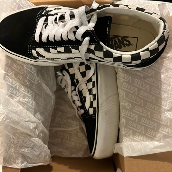Vans | Shoes | Men 7 Van Sneakers Blackwhite Checkered Is 9 Women Buy ...